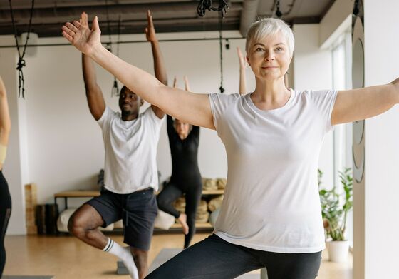 Alwyndor • Balance & Core @ The Barre