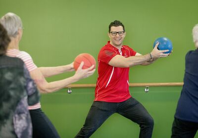 Alwyndor • Chi Ball